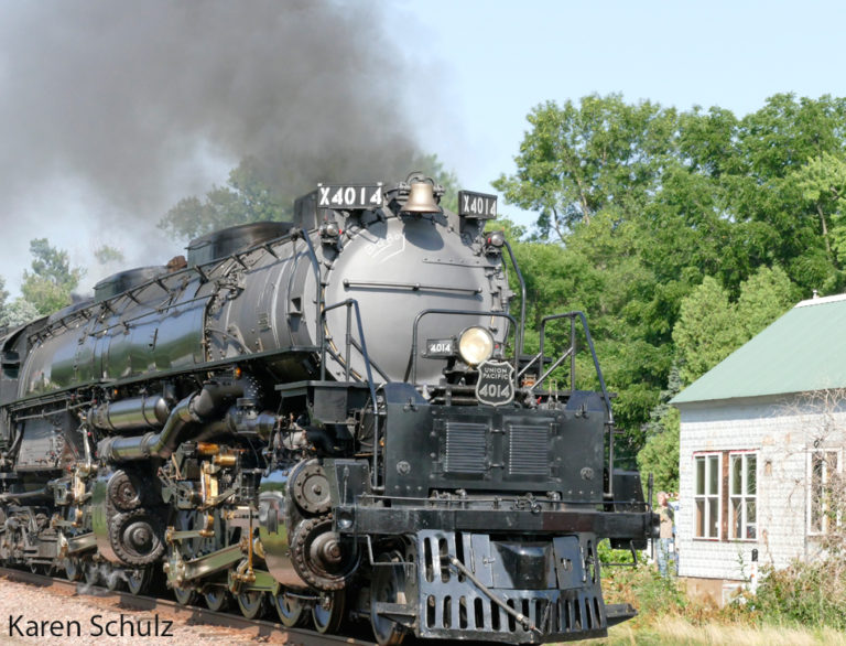 Union Pacific Big Boy 4014 - Karen of ArcolaKaren of Arcola
